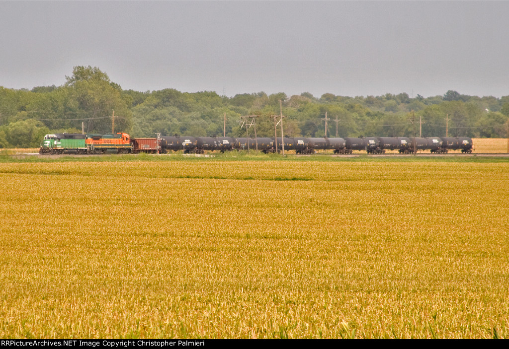 BNSF 3020 and BNSF 8616